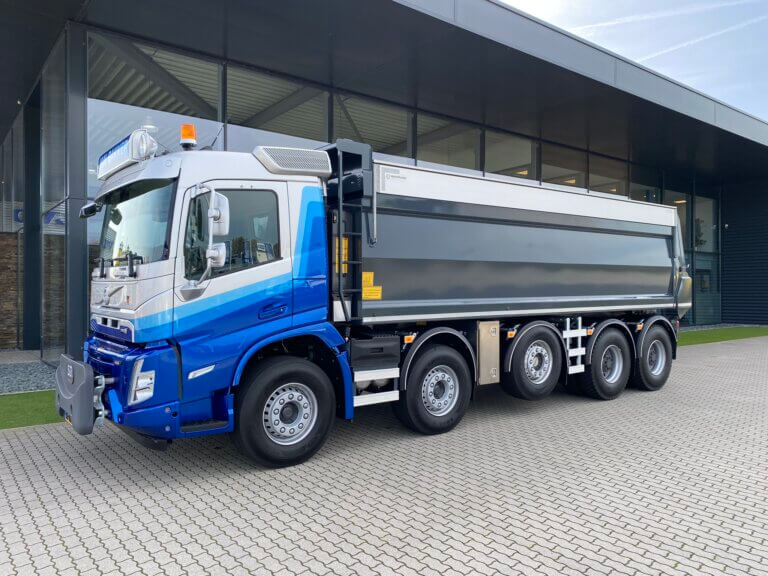Een Volvo-kipper voor uw project - Veldhuizen
